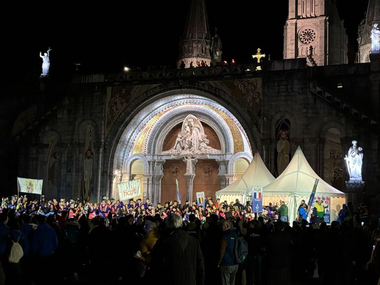 HCPT Lourdes Pilgrimage - School News - Coloma Convent Girls' School